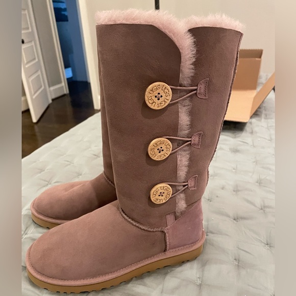 UGG | Shoes | Ugg Bailey Button Triplet Ii Boot | Poshmark